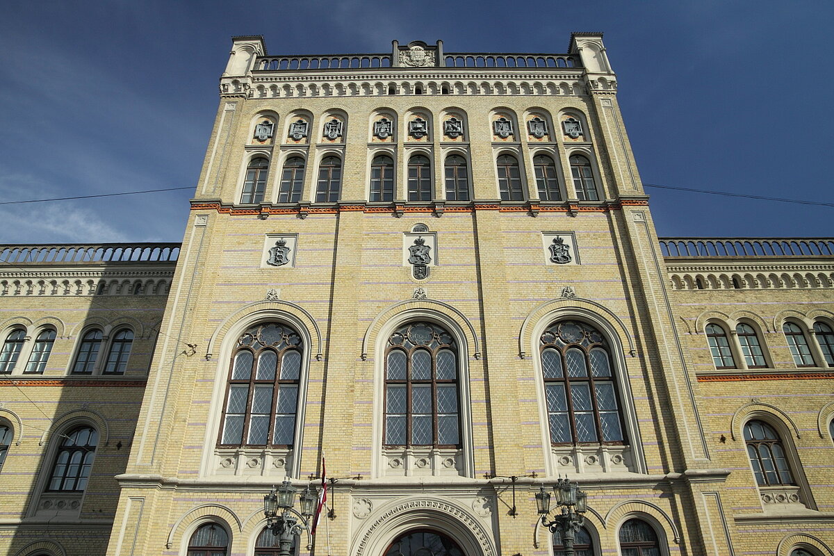SVARĪGI! Informācija topošajiem studentiem par studiju līgumu parakstīšanu